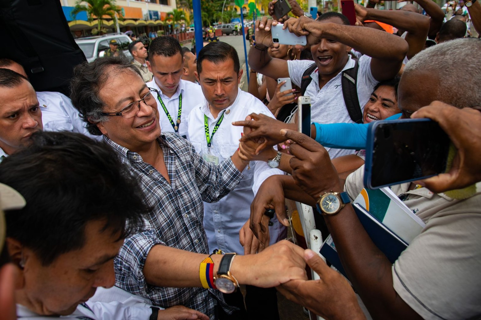 Gobierno de Petro comienza el ejercicio de escuchar las necesidades de ...