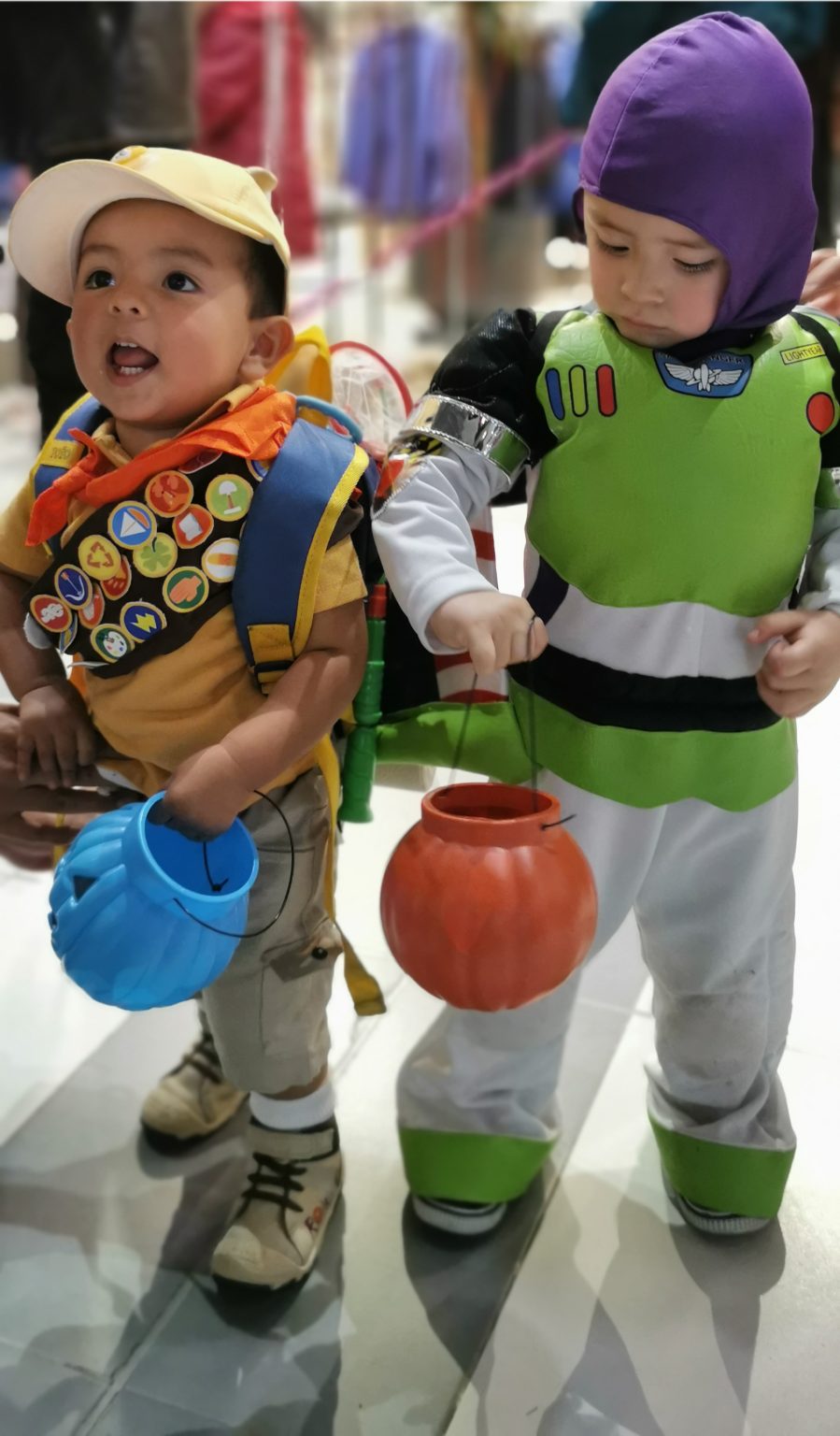 Celebre Halloween con las actividades gratuitas de BibloRed – Radio ...